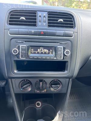 Balts Volkswagen Polo 2012 Rīga, ar dzinēja tilpumu 1.20 L un nobraukumu 335 tūkst. km par 2600 €, foto 11 vietnē AUTOMOTO.COM.LV