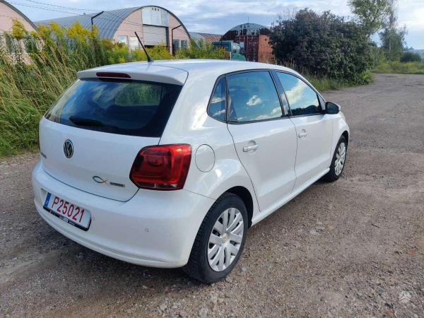Balts Volkswagen Polo 2012 Viļņa, ar dzinēja tilpumu 1.20 L un nobraukumu 224 tūkst. km par 2900 €, foto 5 vietnē AUTOMOTO.COM.LV
