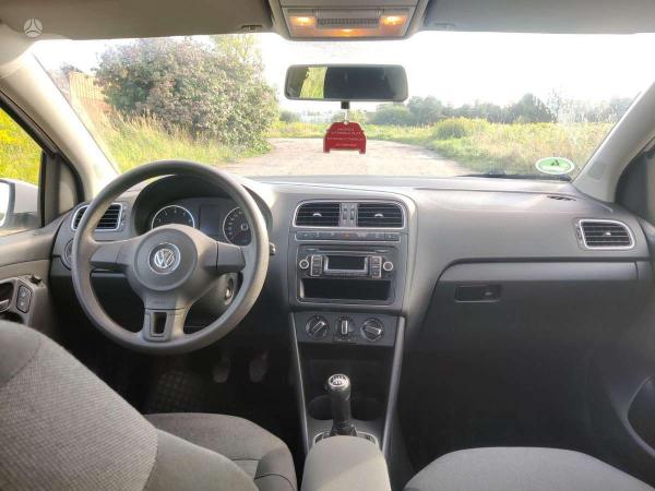 Balts Volkswagen Polo 2012 Viļņa, ar dzinēja tilpumu 1.20 L un nobraukumu 224 tūkst. km par 2900 €, foto 11 vietnē AUTOMOTO.COM.LV