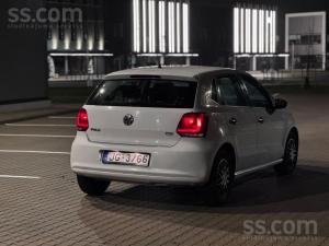Balts Volkswagen Polo 2013 Rīga, ar dzinēja tilpumu 1.20 L un nobraukumu 346 tūkst. km par 2880 €, foto 2 vietnē AUTOMOTO.COM.LV