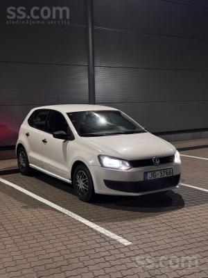 Balts Volkswagen Polo 2013 Rīga, ar dzinēja tilpumu 1.20 L un nobraukumu 346 tūkst. km par 2880 €, foto 4 vietnē AUTOMOTO.COM.LV