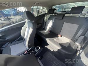 Balts Volkswagen Polo 2013 Rīga, ar dzinēja tilpumu 1.20 L un nobraukumu 360 tūkst. km par 1300 €, foto 11 vietnē AUTOMOTO.COM.LV