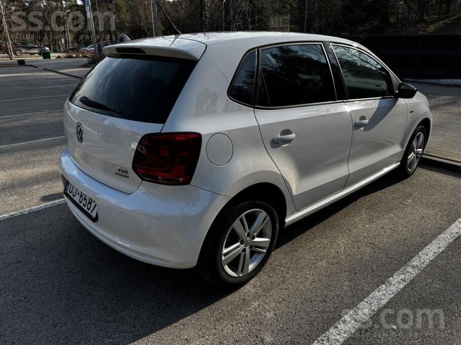 Balts Volkswagen Polo 2013 Ogre, ar dzinēja tilpumu 1.60 L un nobraukumu 217 tūkst. km par 3700 €, foto 4 vietnē AUTOMOTO.COM.LV