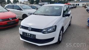White Volkswagen Polo 2013 in Riga, with an engine capacity of 1.20 L and mileage of 190 thousand km for 4800 €, photo 4 on AUTOMOTO.COM.LV