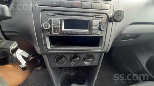 White Volkswagen Polo 2013 in Riga, with an engine capacity of 1.20 L and mileage of 190 thousand km for 4800 €, photo 17 on AUTOMOTO.COM.LV