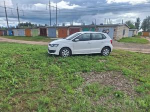 White Volkswagen Polo 2013 in Daugavpils, with an engine capacity of 1.20 L and mileage of 267 thousand km for 2590 €, photo  on AUTOMOTO.COM.LV