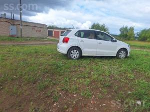 Balts Volkswagen Polo 2013 Daugavpils, ar dzinēja tilpumu 1.20 L un nobraukumu 267 tūkst. km par 2590 €, foto 5 vietnē AUTOMOTO.COM.LV