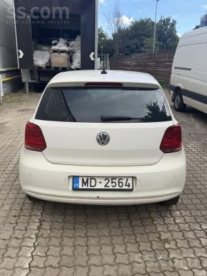 Balts Volkswagen Polo 2013 Rīga, ar dzinēja tilpumu 1.20 L un nobraukumu 317 tūkst. km par 1200 €, foto  vietnē AUTOMOTO.COM.LV