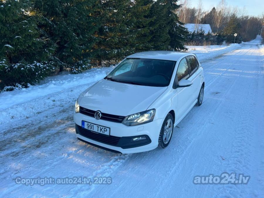 White Volkswagen Polo 2014 in Tallinn, with an engine capacity of 1.60 L and mileage of 208 thousand km for 7000 €, photo 1 on AUTOMOTO.COM.LV