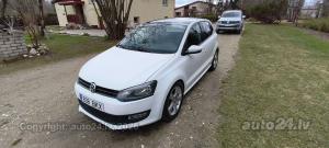 Balts Volkswagen Polo 2014 Pērnava, ar dzinēja tilpumu 1.20 L un nobraukumu 287 tūkst. km par 4000 €, foto 4 vietnē AUTOMOTO.COM.LV