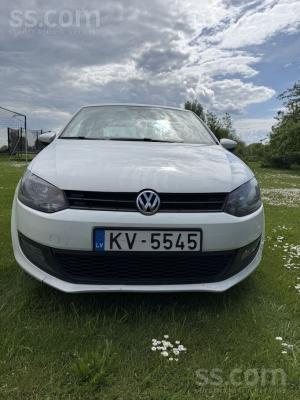 White Volkswagen Polo 2014 in Bauska, with an engine capacity of 1.20 L and mileage of 239 thousand km for 2800 €, photo  on AUTOMOTO.COM.LV