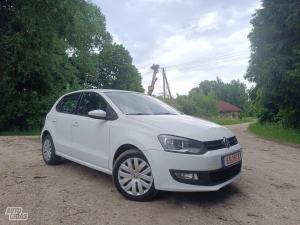 White Volkswagen Polo 2014 in Utena, with an engine capacity of 1.20 L and mileage of 420 thousand km for 3300 €, photo  on AUTOMOTO.COM.LV