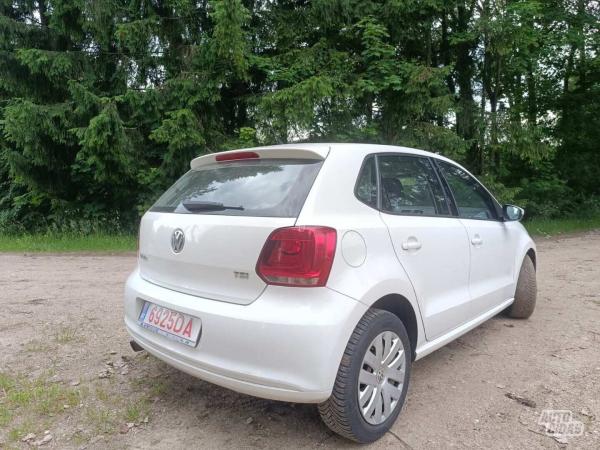 Balts Volkswagen Polo 2014 Utena, ar dzinēja tilpumu 1.20 L un nobraukumu 420 tūkst. km par 3300 €, foto 2 vietnē AUTOMOTO.COM.LV