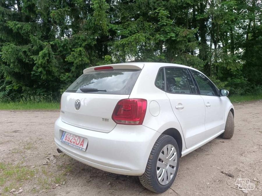 Balts Volkswagen Polo 2014 Utena, ar dzinēja tilpumu 1.20 L un nobraukumu 420 tūkst. km par 3300 €, foto 3 vietnē AUTOMOTO.COM.LV