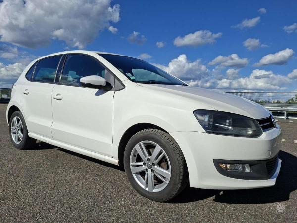 Balts Volkswagen Polo 2014 Viļņa, ar dzinēja tilpumu 1.60 L un nobraukumu 218 tūkst. km par 4990 €, foto 6 vietnē AUTOMOTO.COM.LV