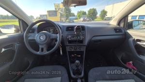 Balts Volkswagen Polo 2014 Tallina, ar dzinēja tilpumu 1.20 L un nobraukumu 183 tūkst. km par 3100 €, foto 9 vietnē AUTOMOTO.COM.LV