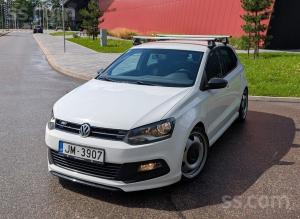 Balts Volkswagen Polo 2014 Ogre, ar dzinēja tilpumu 1.40 L un nobraukumu 149 tūkst. km par 6900 €, foto  vietnē AUTOMOTO.COM.LV