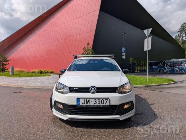 Balts Volkswagen Polo 2014 Ogre, ar dzinēja tilpumu 1.40 L un nobraukumu 149 tūkst. km par 6900 €, foto 2 vietnē AUTOMOTO.COM.LV