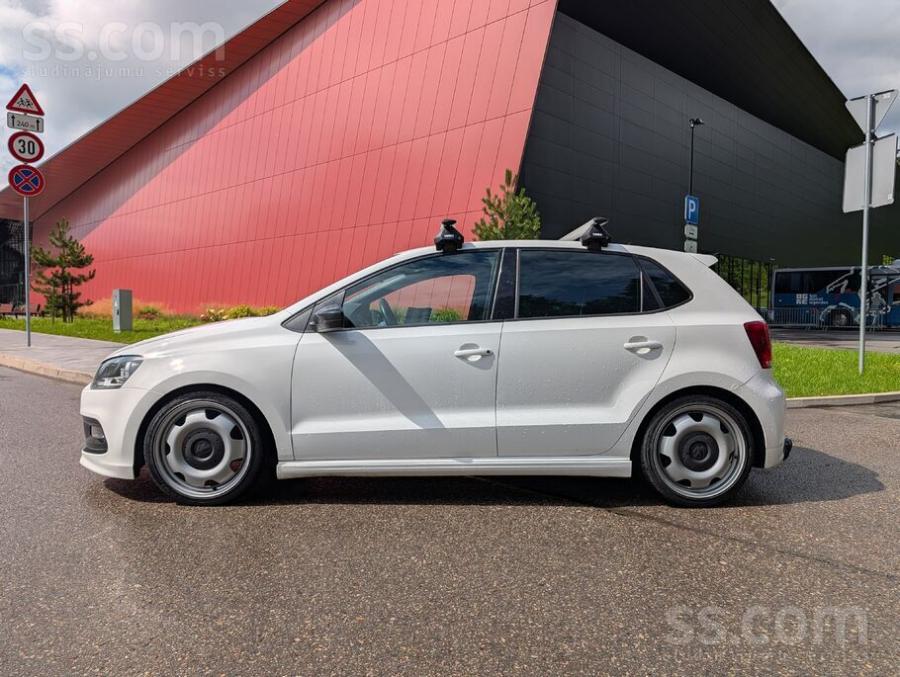Balts Volkswagen Polo 2014 Ogre, ar dzinēja tilpumu 1.40 L un nobraukumu 149 tūkst. km par 6900 €, foto 5 vietnē AUTOMOTO.COM.LV