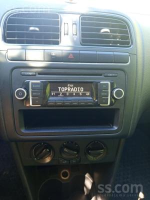 White Volkswagen Polo 2014 in Balvi, with an engine capacity of 1.20 L and mileage of 307 thousand km for 1500 €, photo 11 on AUTOMOTO.COM.LV