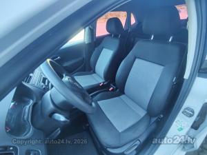 Balts Volkswagen Polo 2014 Pērnava, ar dzinēja tilpumu 1.20 L un nobraukumu 184 tūkst. km par 2900 €, foto 17 vietnē AUTOMOTO.COM.LV