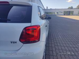 Balts Volkswagen Polo 2014 Pērnava, ar dzinēja tilpumu 1.20 L un nobraukumu 184 tūkst. km par 2900 €, foto 24 vietnē AUTOMOTO.COM.LV