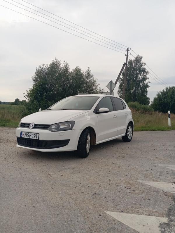 Volkswagen Polo 2014 Kazlų Rūda vietnē Balts Volkswagen Polo 2014 Kazlų Rūda, ar dzinēja tilpumu 1.20 L un nobraukumu 283 tūkst. km par 2349 €, foto 1 vietnē AUTOMOTO.COM.LV