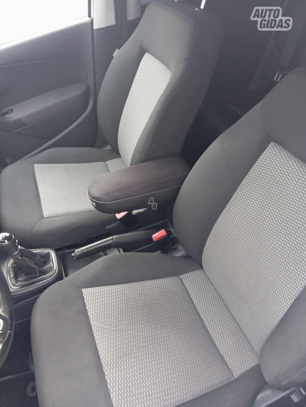 Volkswagen Polo 2014 Kazlų Rūda vietnē Balts Volkswagen Polo 2014 Kazlų Rūda, ar dzinēja tilpumu 1.20 L un nobraukumu 283 tūkst. km par 2349 €, foto 10 vietnē AUTOMOTO.COM.LV