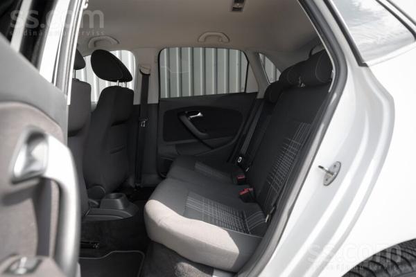 Balts Volkswagen Polo 2015 Talsi, ar dzinēja tilpumu 1.40 L un nobraukumu 235 tūkst. km par 7690 €, foto 10 vietnē AUTOMOTO.COM.LV