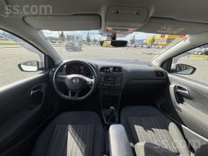 Balts Volkswagen Polo 2015 Rīga, ar dzinēja tilpumu 1.20 L un nobraukumu 158 tūkst. km par 4100 €, foto 7 vietnē AUTOMOTO.COM.LV