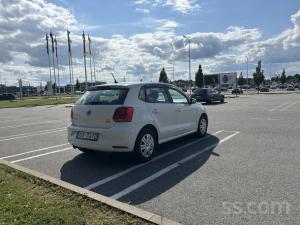 Белый Фольксваген Поло 2015 в Рига, объемом двигателя 1.20 л и пробегом 158 тыс. км за 4100 €, фото 5 на AUTOMOTO.COM.LV