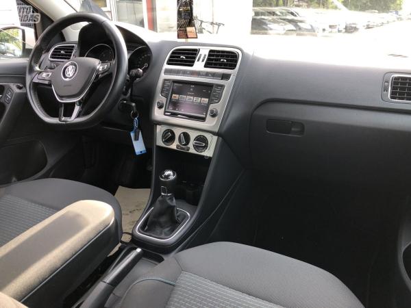White Volkswagen Polo 2015 in Klaipeda, with an engine capacity of 1.40 L and mileage of 177 thousand km for 4950 €, photo 11 on AUTOMOTO.COM.LV