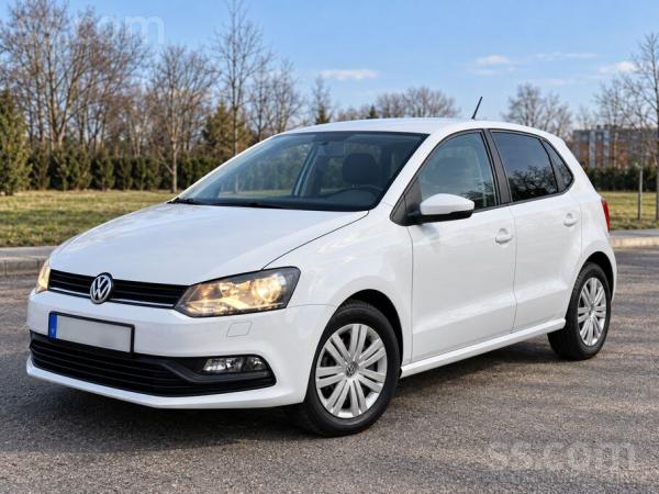 White Volkswagen Polo 2015 in Rezekne, with an engine capacity of 1.40 L and mileage of 223 thousand km for 5000 €, photo 3 on AUTOMOTO.COM.LV