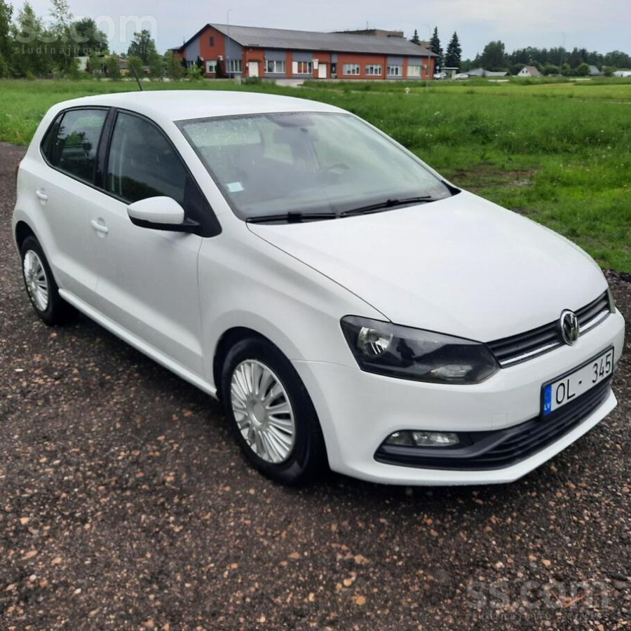 Balts Volkswagen Polo 2016 Jēkabpils, ar dzinēja tilpumu 1.40 L un nobraukumu 290 tūkst. km par 5250 €, foto 1 vietnē AUTOMOTO.COM.LV