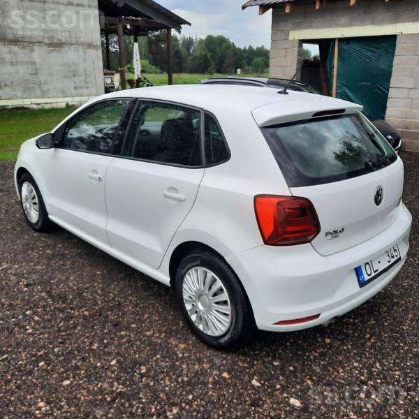 Balts Volkswagen Polo 2016 Jēkabpils, ar dzinēja tilpumu 1.40 L un nobraukumu 290 tūkst. km par 5250 €, foto 3 vietnē AUTOMOTO.COM.LV