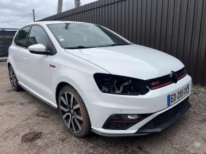 Balts Volkswagen Polo 2016 Kauņa, ar dzinēja tilpumu 1.80 L un nobraukumu 96 tūkst. km par 8500 €, foto 4 vietnē AUTOMOTO.COM.LV