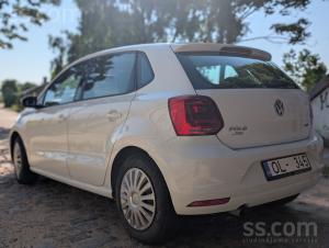 White Volkswagen Polo 2016 in Jekabpils, with an engine capacity of 1.40 L and mileage of 290 thousand km for 5250 €, photo 5 on AUTOMOTO.COM.LV