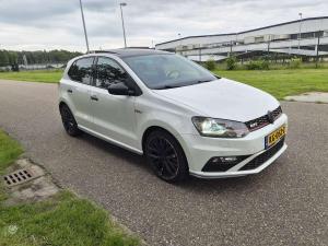 Balts Volkswagen Polo 2016 Utena, ar dzinēja tilpumu 1.80 L un nobraukumu 221 tūkst. km par 7000 €, foto  vietnē AUTOMOTO.COM.LV