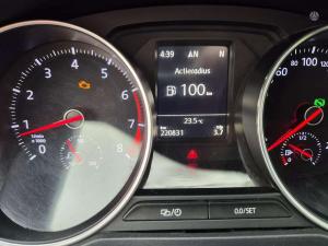Белый Фольксваген Поло 2016 в Утена, объемом двигателя 1.80 л и пробегом 221 тыс. км за 7000 €, фото 11 на AUTOMOTO.COM.LV