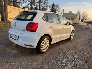 White Volkswagen Polo 2017 in Tartu, with an engine capacity of 1.20 L and mileage of 65 thousand km for 5300 €, photo  on AUTOMOTO.COM.LV