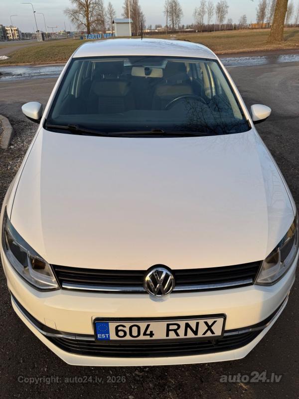 White Volkswagen Polo 2017 in Tartu, with an engine capacity of 1.20 L and mileage of 65 thousand km for 5300 €, photo 2 on AUTOMOTO.COM.LV