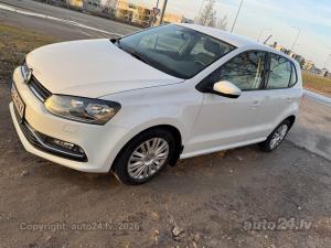 White Volkswagen Polo 2017 in Tartu, with an engine capacity of 1.20 L and mileage of 65 thousand km for 5300 €, photo 3 on AUTOMOTO.COM.LV