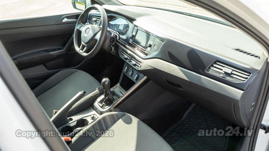 Balts Volkswagen Polo 2018 Tallina, ar dzinēja tilpumu 1.60 L un nobraukumu 199 tūkst. km par 6000 €, foto 10 vietnē AUTOMOTO.COM.LV