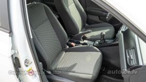 Balts Volkswagen Polo 2018 Tallina, ar dzinēja tilpumu 1.60 L un nobraukumu 324 tūkst. km par 5000 €, foto 9 vietnē AUTOMOTO.COM.LV