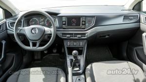Balts Volkswagen Polo 2018 Tallina, ar dzinēja tilpumu 1.60 L un nobraukumu 324 tūkst. km par 5000 €, foto 11 vietnē AUTOMOTO.COM.LV
