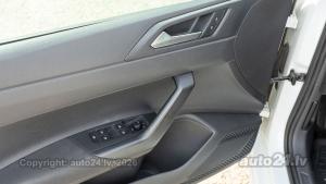 Balts Volkswagen Polo 2018 Tallina, ar dzinēja tilpumu 1.60 L un nobraukumu 324 tūkst. km par 5000 €, foto 18 vietnē AUTOMOTO.COM.LV
