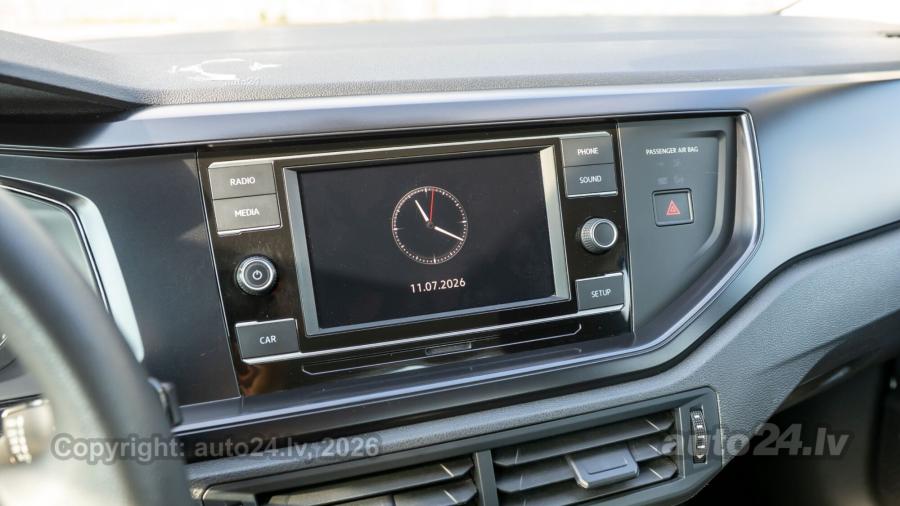Balts Volkswagen Polo 2018 Tallina, ar dzinēja tilpumu 1.60 L un nobraukumu 233 tūkst. km par 5500 €, foto 12 vietnē AUTOMOTO.COM.LV
