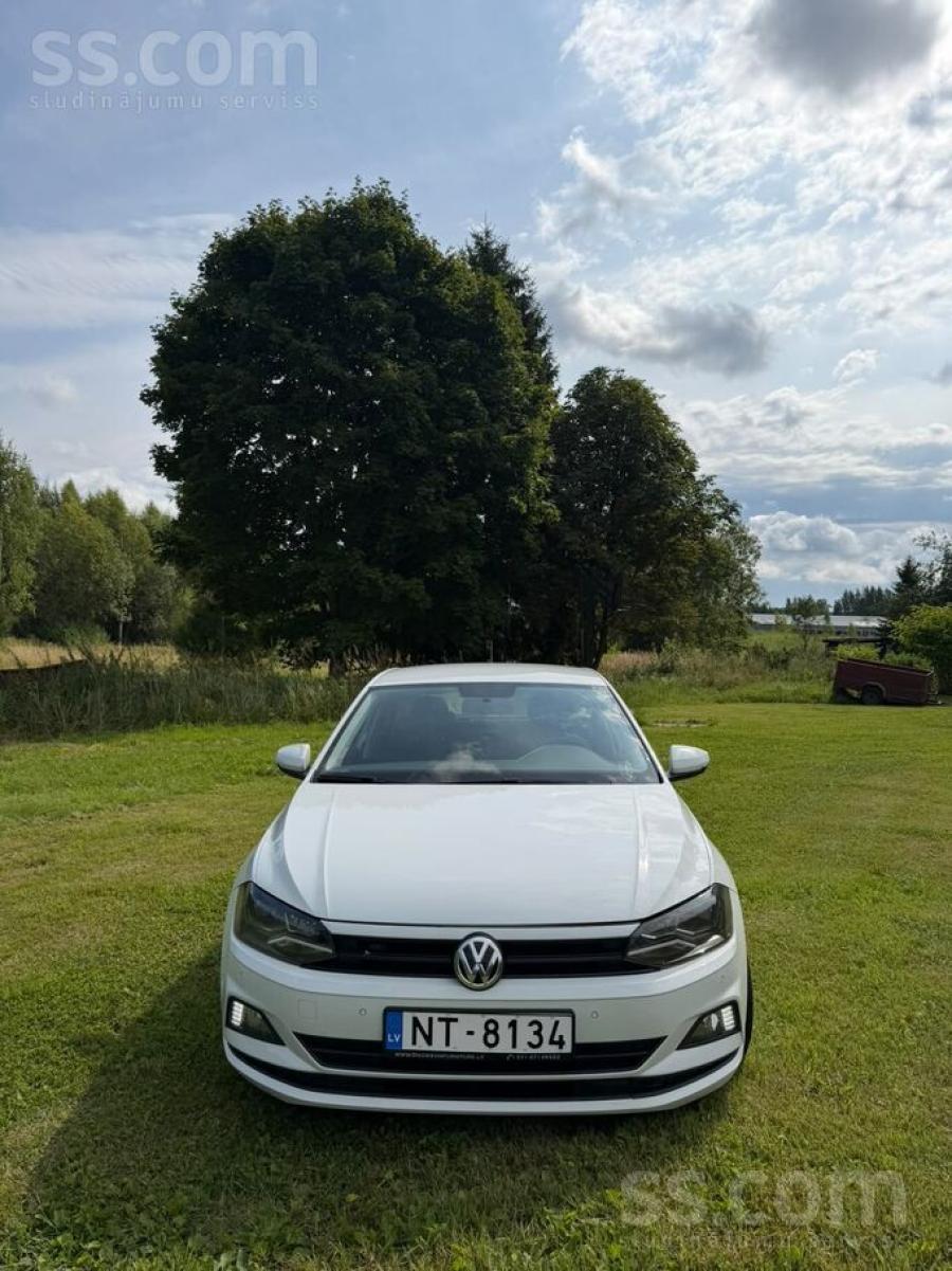 Balts Volkswagen Polo 2018 Ogre, ar dzinēja tilpumu 1.60 L un nobraukumu 211 tūkst. km par 8200 €, foto 1 vietnē AUTOMOTO.COM.LV