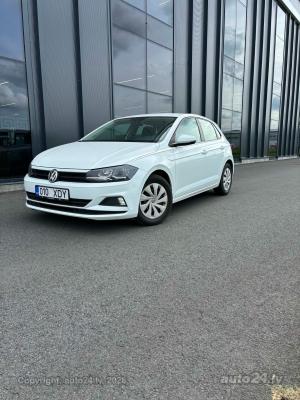 White Volkswagen Polo 2018 in Tallinn, with an engine capacity of 1.60 L and mileage of 198 thousand km for 8999 €, photo  on AUTOMOTO.COM.LV