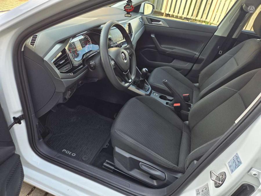 Balts Volkswagen Polo 2018 Klaipėda, ar dzinēja tilpumu 1.00 L un nobraukumu 280 tūkst. km par 5580 €, foto 5 vietnē AUTOMOTO.COM.LV